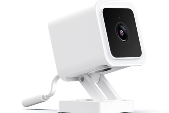 How to Take Off Camera Protector Safely